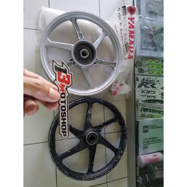 Jual velg Jupiter cast wheel 5 TP F1zr Original belakang | Shopee Indonesia