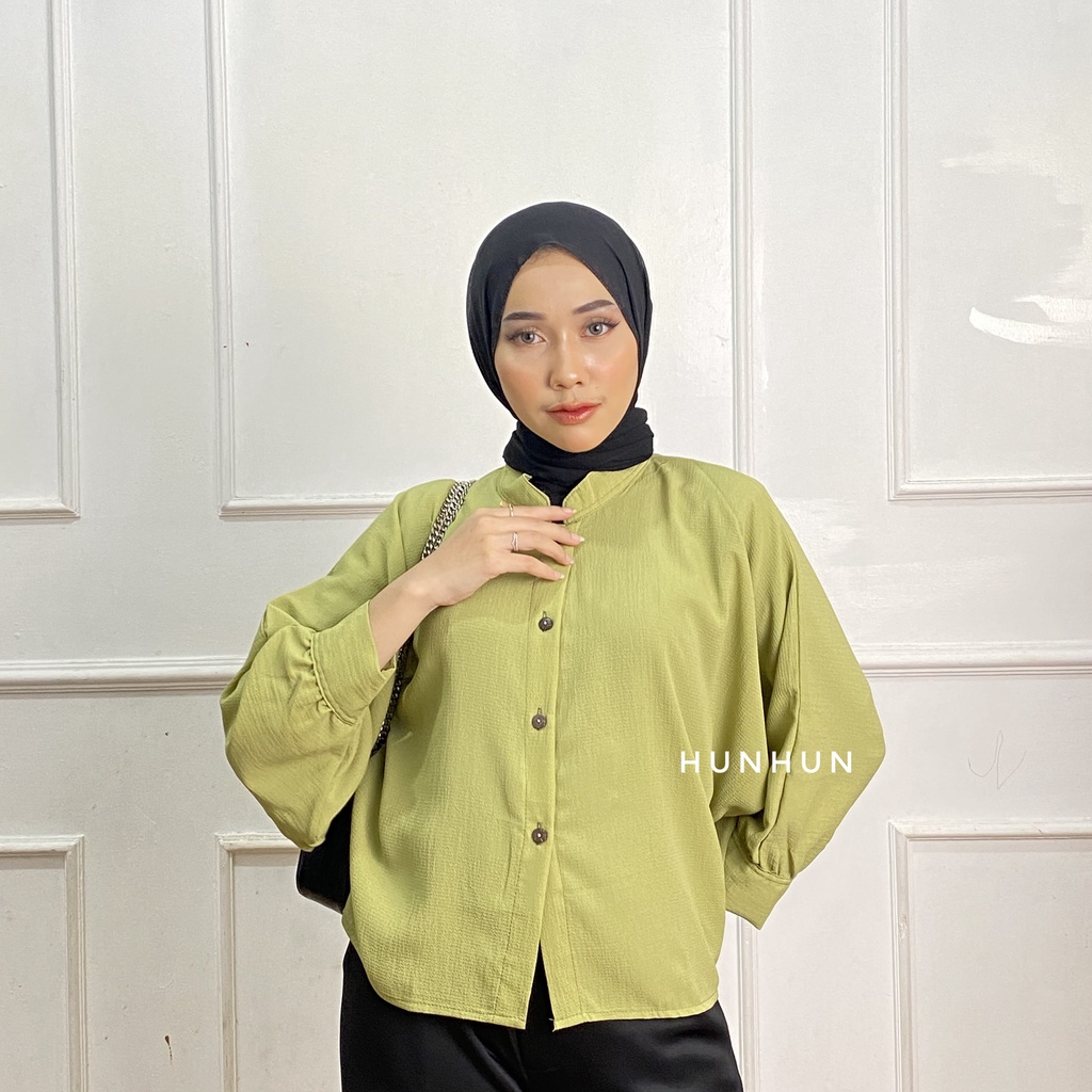 Jual Jasmine Kemeja Crop / Kemeja Cropty Bubble Crepe | Shopee Indonesia