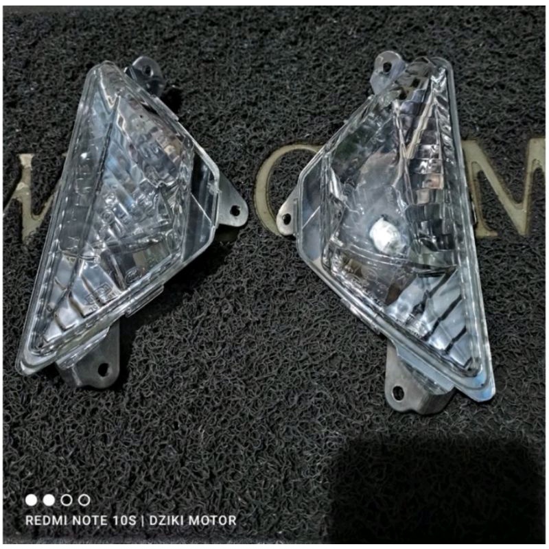 Jual Lampu Sen Sein Depan Kawasaki Ninja 250 FI Kanan Kiri Original | Shopee Indonesia