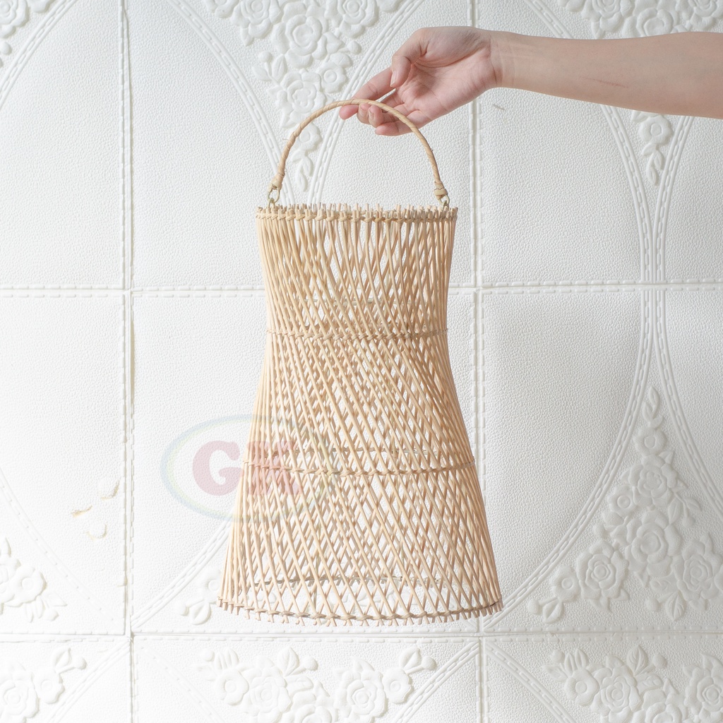 Jual Kap Lampu Gantung Rotan BASIC 23 - Lampu Hias Rotan Cafe | Shopee ...