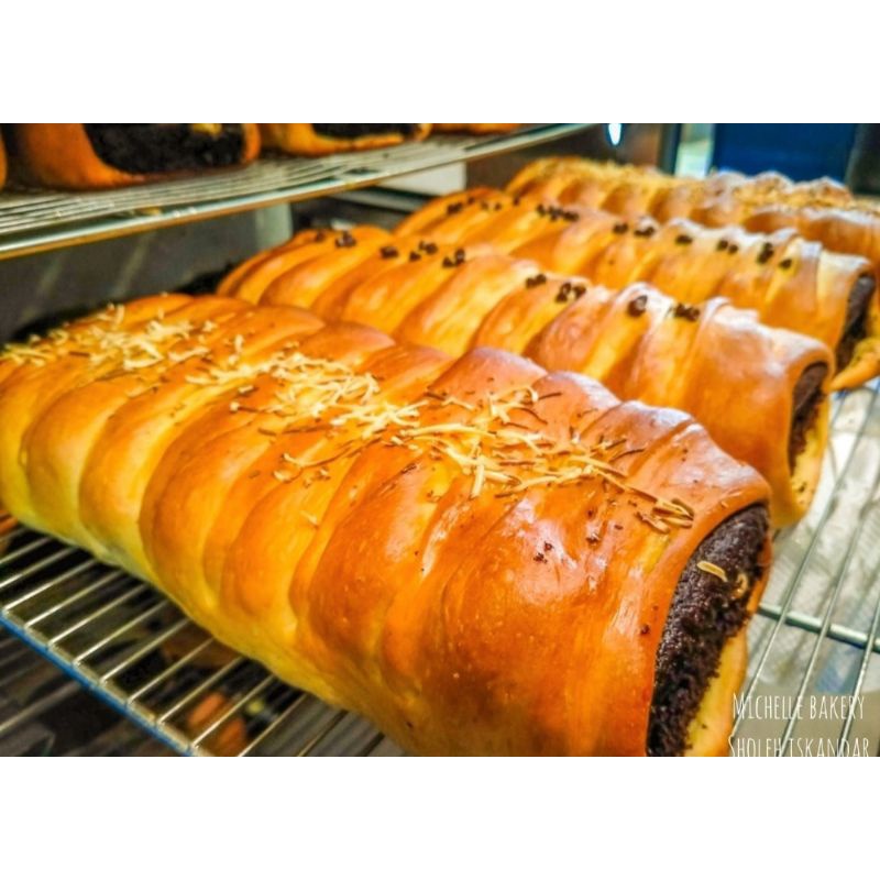 Jual BROWNIES BANANA BREAD MICHELLE BAKERY ASLI BOGOR | Shopee Indonesia