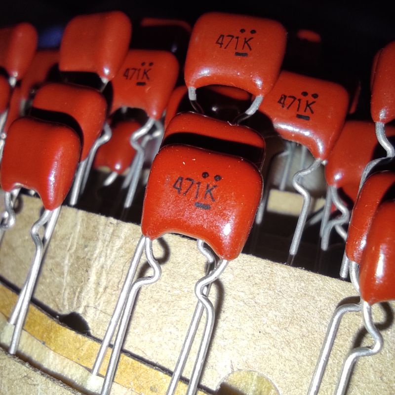 Jual Kapasitor 470pf Panasonic ECQ JAPAN Original Milar 471K 471J 471 470 pf p mylar capacitor ...