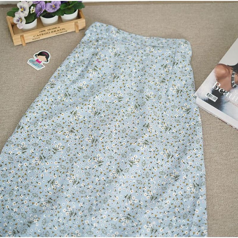 Jual ROK FLORAL KOREAN SKIRT | ROK GAMAR A-LINE MOTIF BUNGA | FLORAL ... Jual ROK FLORAL KOREAN SKIRT | ROK GAMAR A-LINE MOTIF BUNGA | FLORAL ...