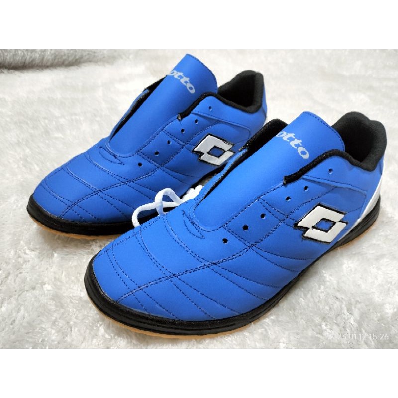 Jual Sepatu Lotto Jumbo Big Size 43-47 / Sepatu Fudsal Badminton ...
