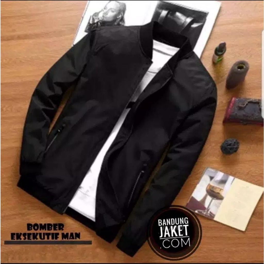 Jual BOMBER MAN JACKET || JAKET BOMBER POLOS PRIA || BOMBER EKSEKUTIF ...