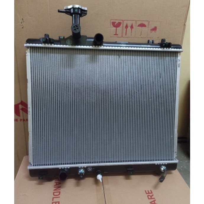 Jual Radiator Suzuki Ertiga Matic AT thn 2014 - 2018 ORIGINAL SGP ...