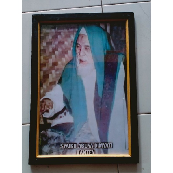 Jual hiasan dinding poster Syaikh Abuya Dimyati Banten plus FIGURA uk53 ...