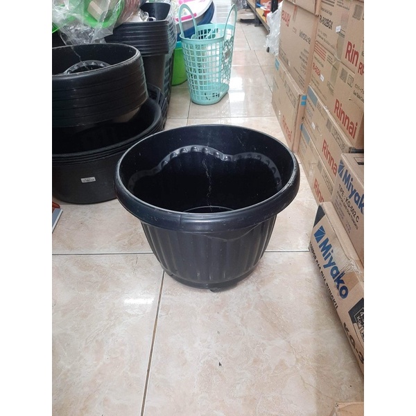 Jual Pot Bunga Tanaman Hitam Plastik Tebal 35cm | Shopee Indonesia