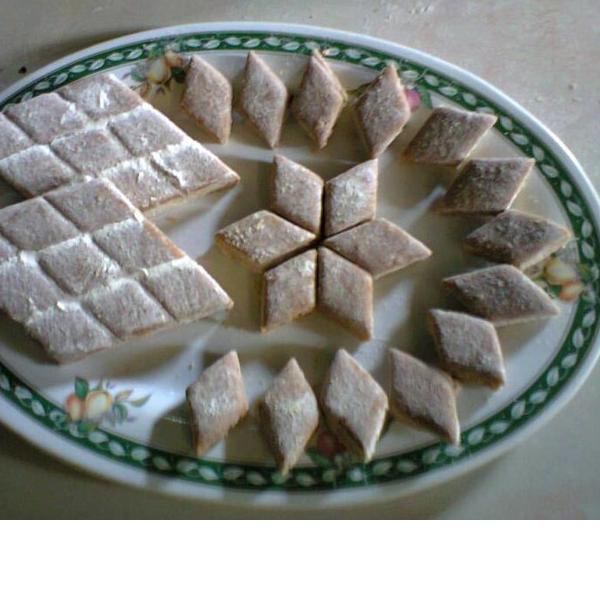 Jual KUE GEPLAK BETAWI (Toples 800gr) | Shopee Indonesia