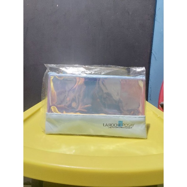 Jual La Roche Posay Pouch / Pencil Case Hollo Gram Serbaguna | Shopee ...