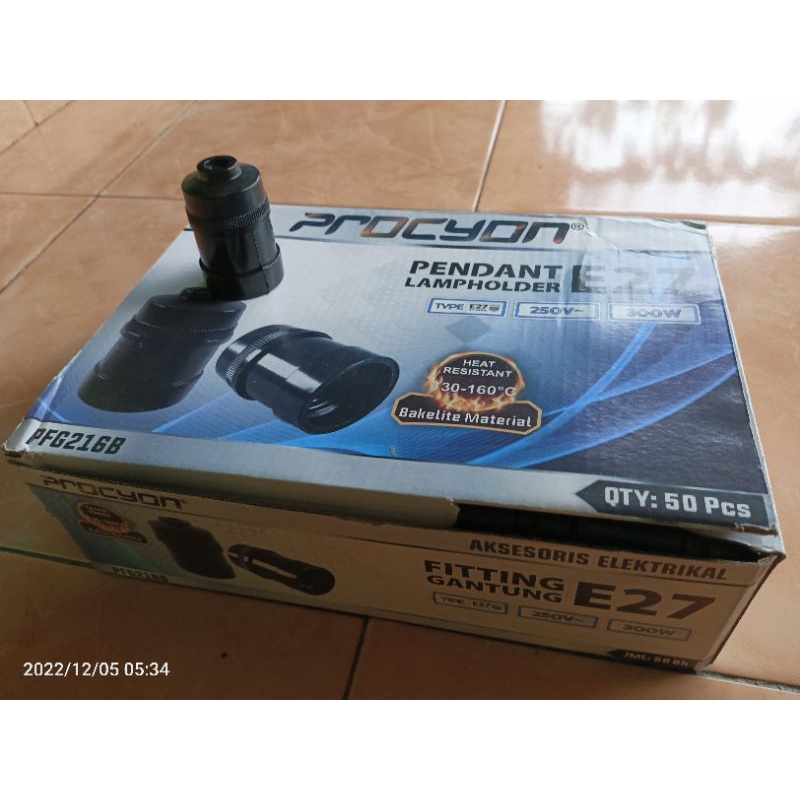 Jual PAKET HEMAT FITTING LAMPU PROCYON ISI 50PCS | Shopee Indonesia