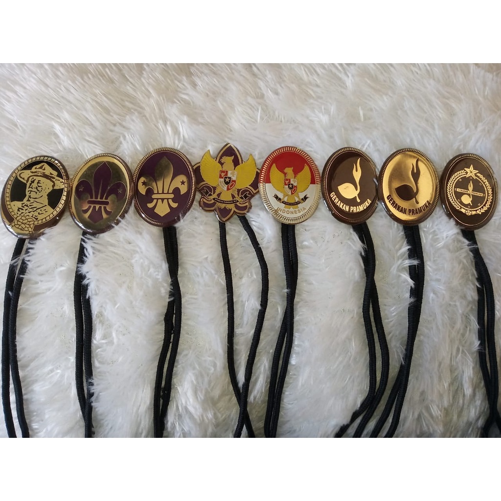 Jual Ring Kuningan (Model Tali & Kolong) Perlengkapan Pramuka | Shopee ...