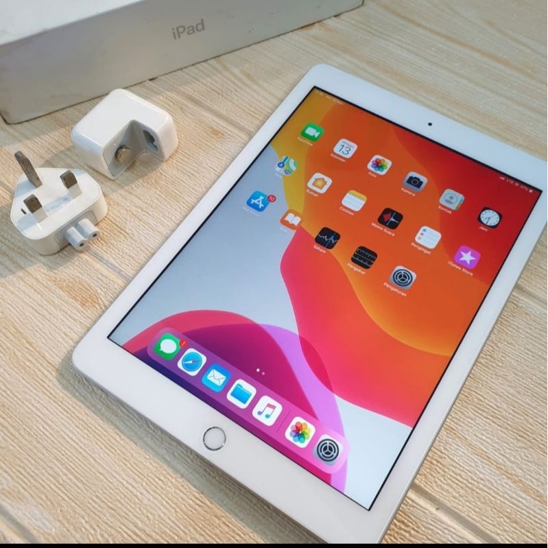 Jual Ipad 5 32gb WiFi Mulus Bergaransi | Shopee Indonesia