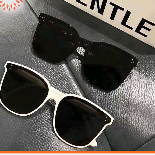 Jual KACAMATA WANITA/KACAMATA HITAM FASHION KOREA MODEL TITIK TIGA | Shopee Indonesia