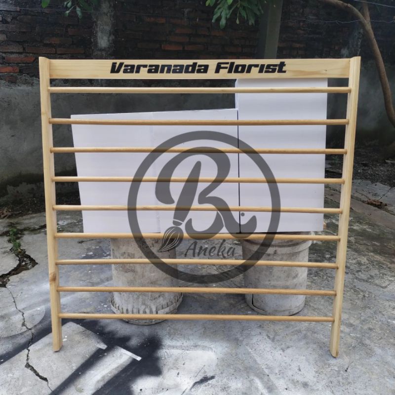 Jual Rak kertas Wrapping dan kerudung kayu | Shopee Indonesia