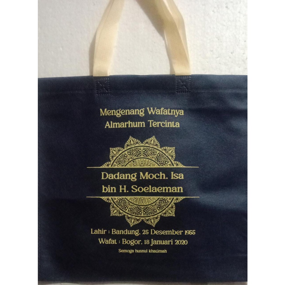 Jual Tas Spunbond 75gsm1 pcs isi 50pcs tas uk 35x33x8 plus sablon 1 ...