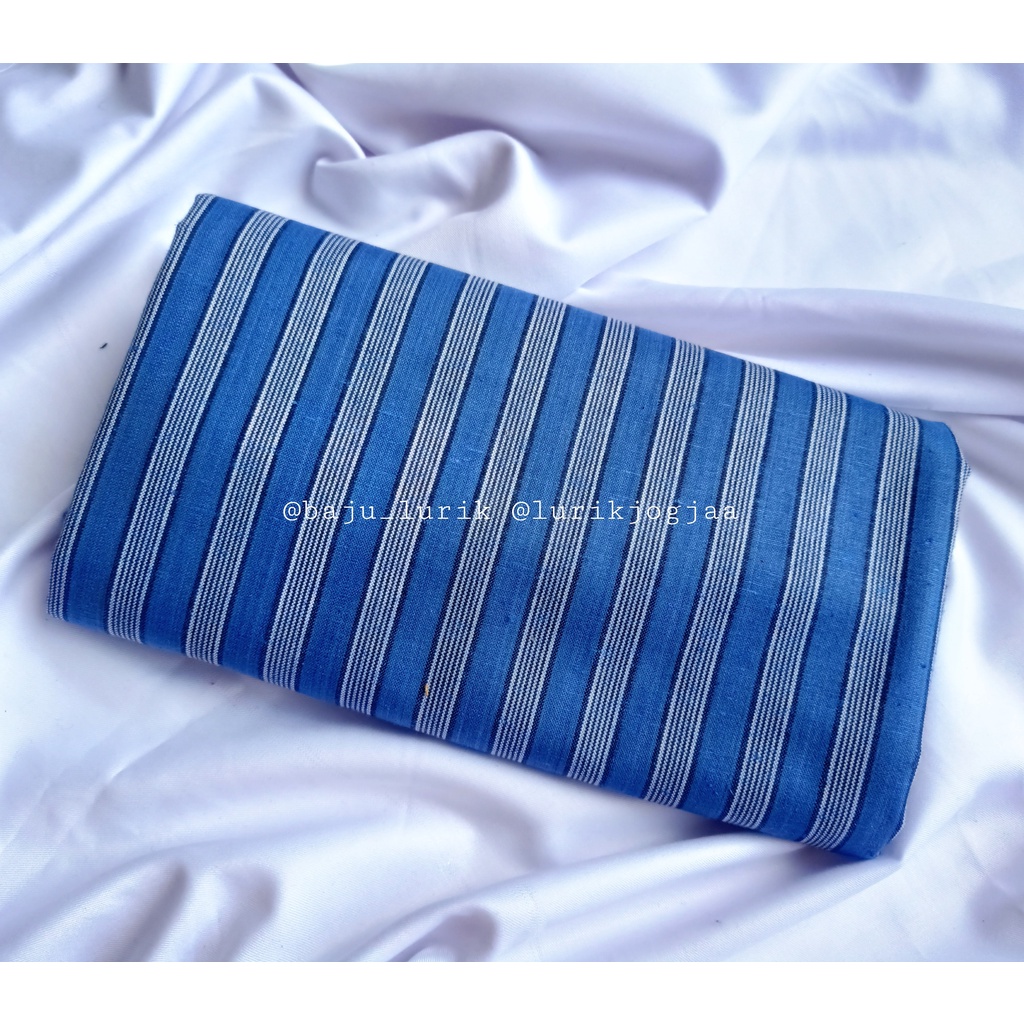Jual Kain Tenu Lurik ATBM Biru Garis Putih Kecil | Shopee Indonesia