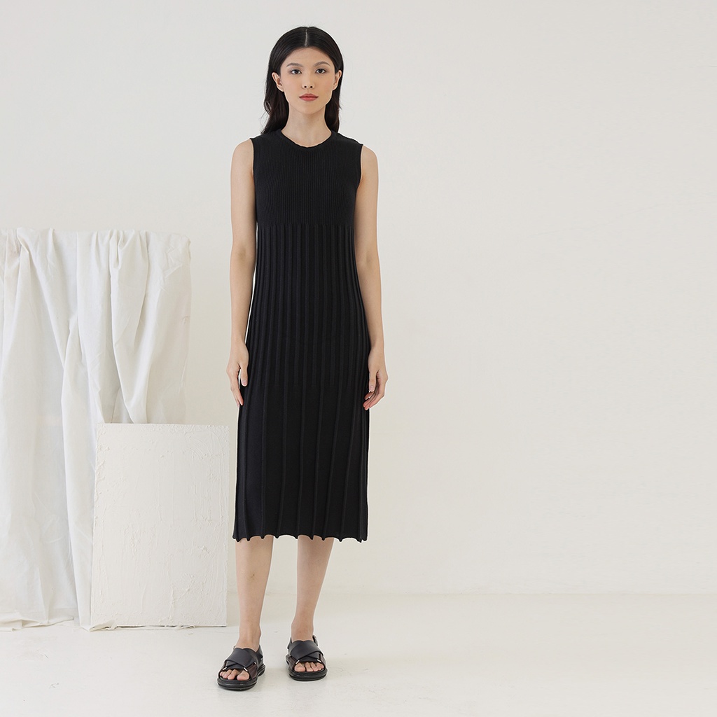 Jual InKano - Lunar Dress - Knit dress wanita sleeveless midi dress ...