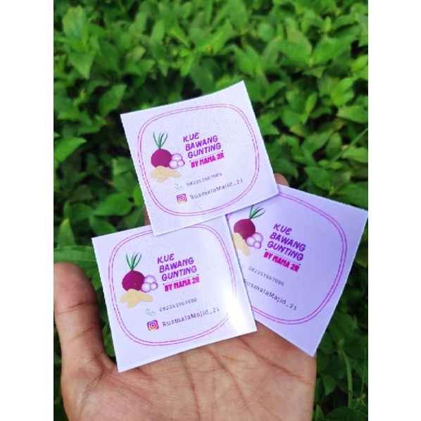 Jual stiker logo makanan cemilan bisa req isi 100lembar + desain ...