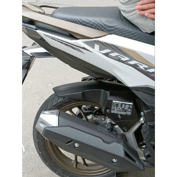 Jual spakbor kolong Vario 125 Vario 150 2015-2022 plastik abs spakbor ...