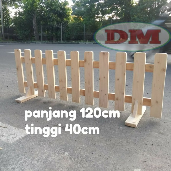 Jual Pembatas Pagar Kayu/Pagar Taman Penyekat Ruangan Partisi Kayu ...