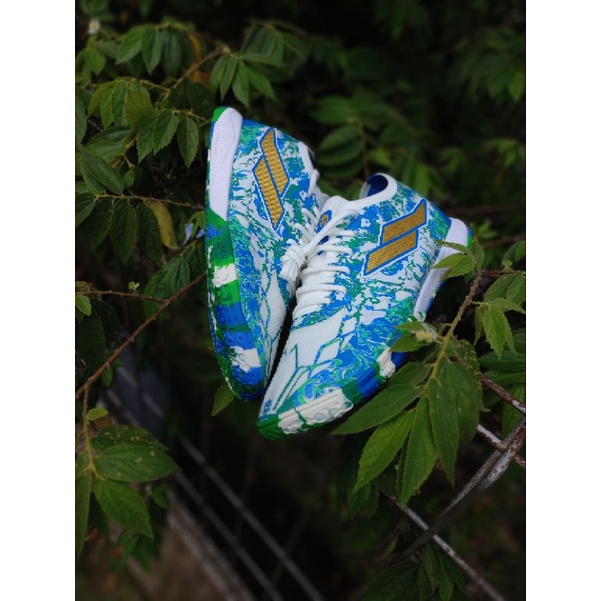 Jual Sepatu Futsal Mills Cyclops Kaldera IN - White/Green/Gold | Shopee ...