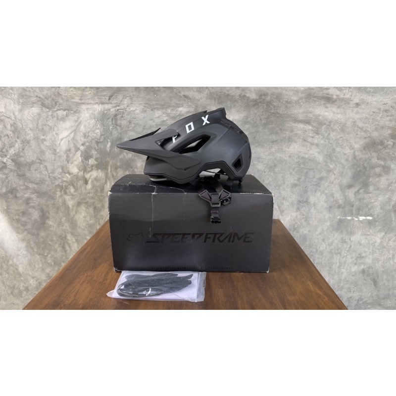 Jual Helm Fox Speedframe original | Shopee Indonesia