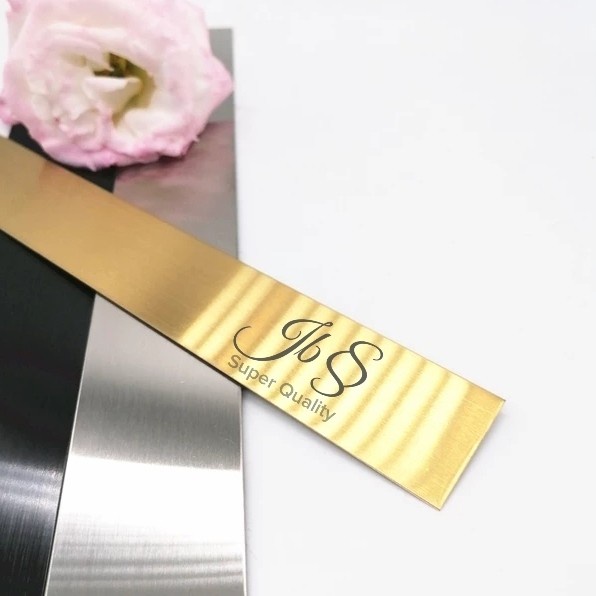 Jual LIST PLAT STRIP HAIRLINE GOLD STAINLESS STEEL 201 150mmX305CMxT 0 ...