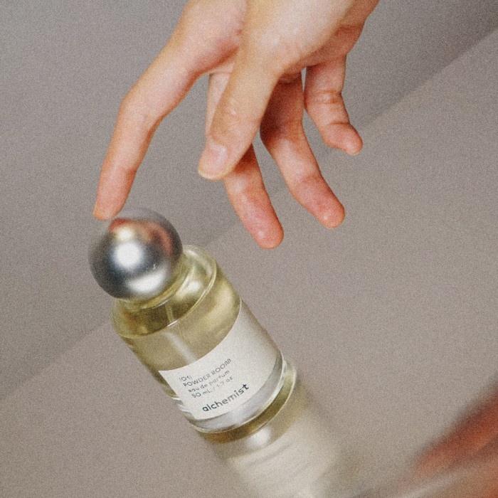 Jual ALCHEMIST EAU DE PARFUM - POWDER ROOM | Shopee Indonesia