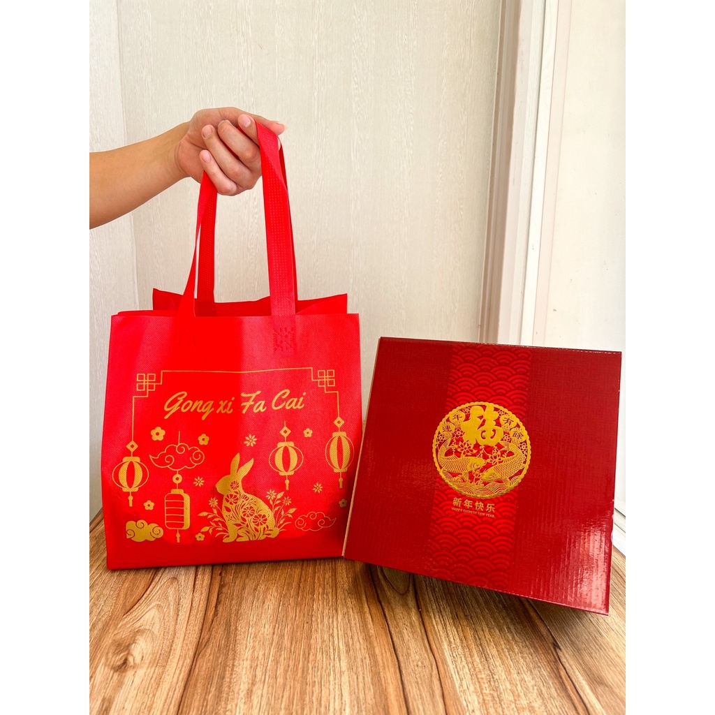 Jual Tas spunbond kemasan dus box kotak packaging kue puding Imlek CNY ...