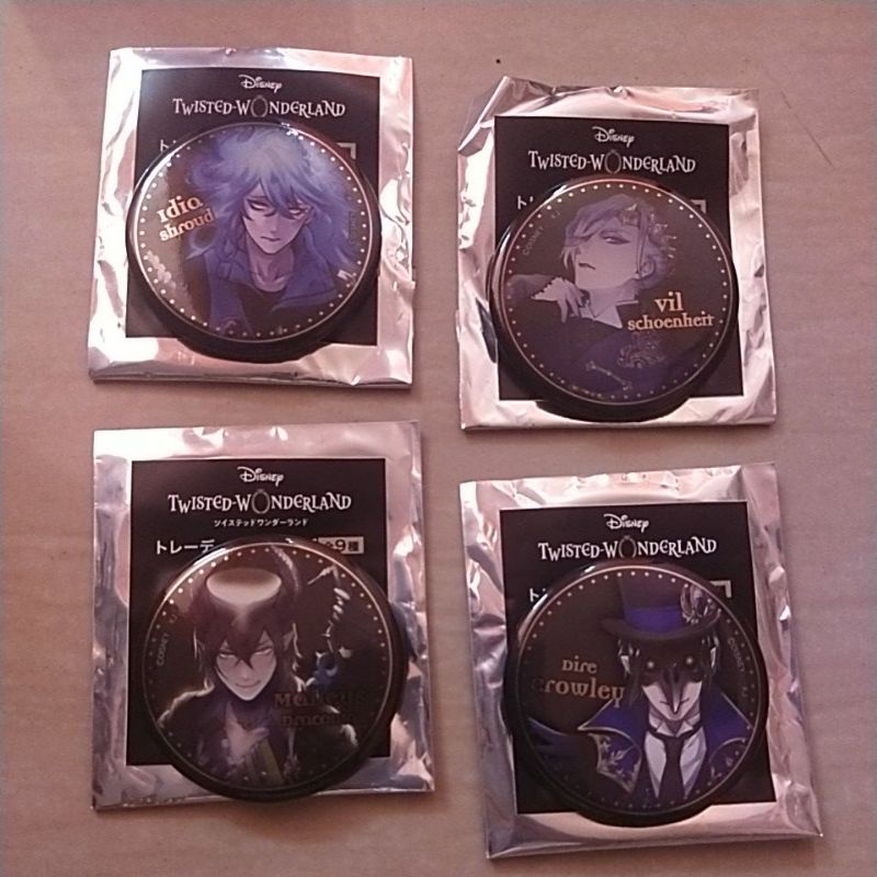 Jual Twisted Wonderland Key Visual Badge Idia Shroud Ignihyde, Vil ...