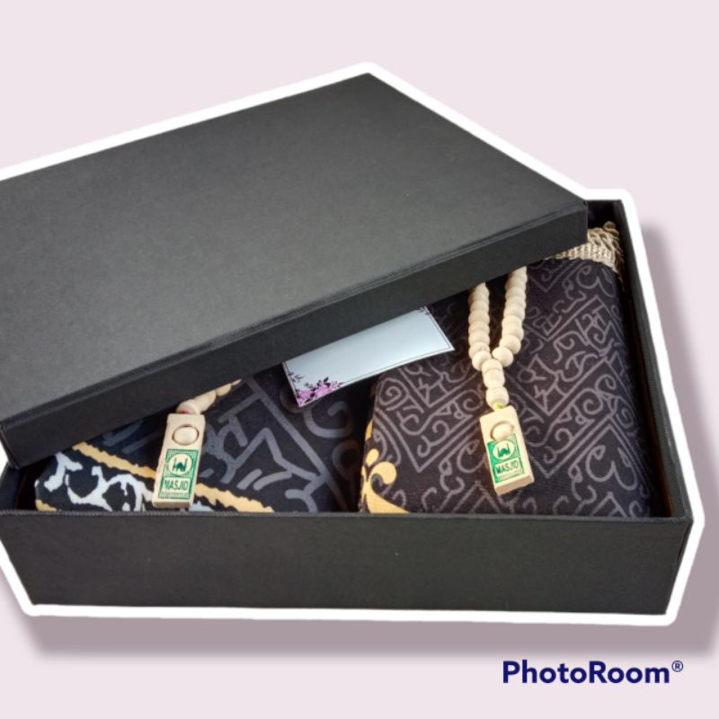 Jual SAJADAH COUPLE GIFH BOX HADIAH KADO PERNIKAHAN / KADO NIKAHAN ...