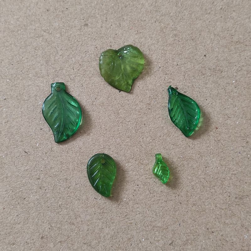 Jual 95-365pcs daun mini akrilik bahan craft | Shopee Indonesia