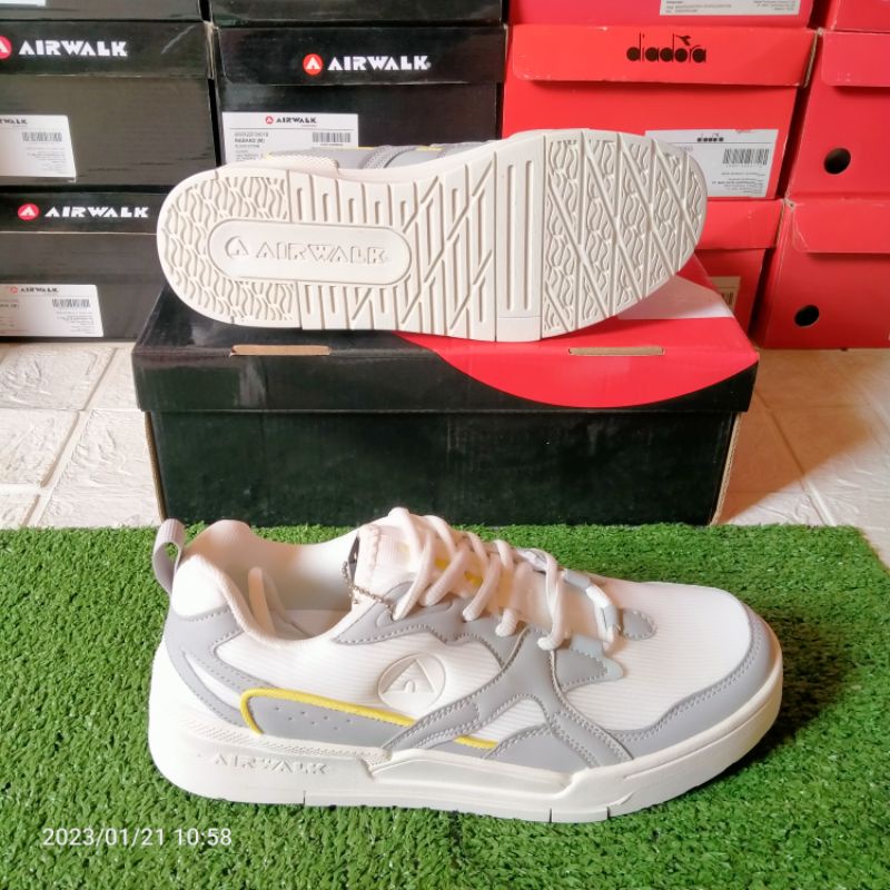 Jual !!! BEST SELLER !!! AIRWALK STEPHEN FOR MEN ORIGINAL | Shopee ...