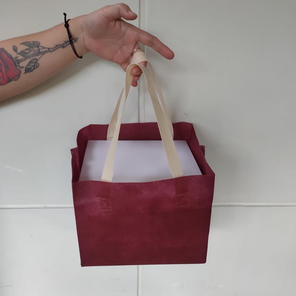 Jual Tas Box nasi 22x22 / 20x20 / 18x18 (1lusin) / tas kotak nasi 22x22 / tas aqiqah / tas ...