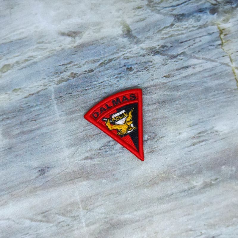 Jual Pin / Wing / Brivet Atribut Polri PDL DALMAS | Shopee Indonesia