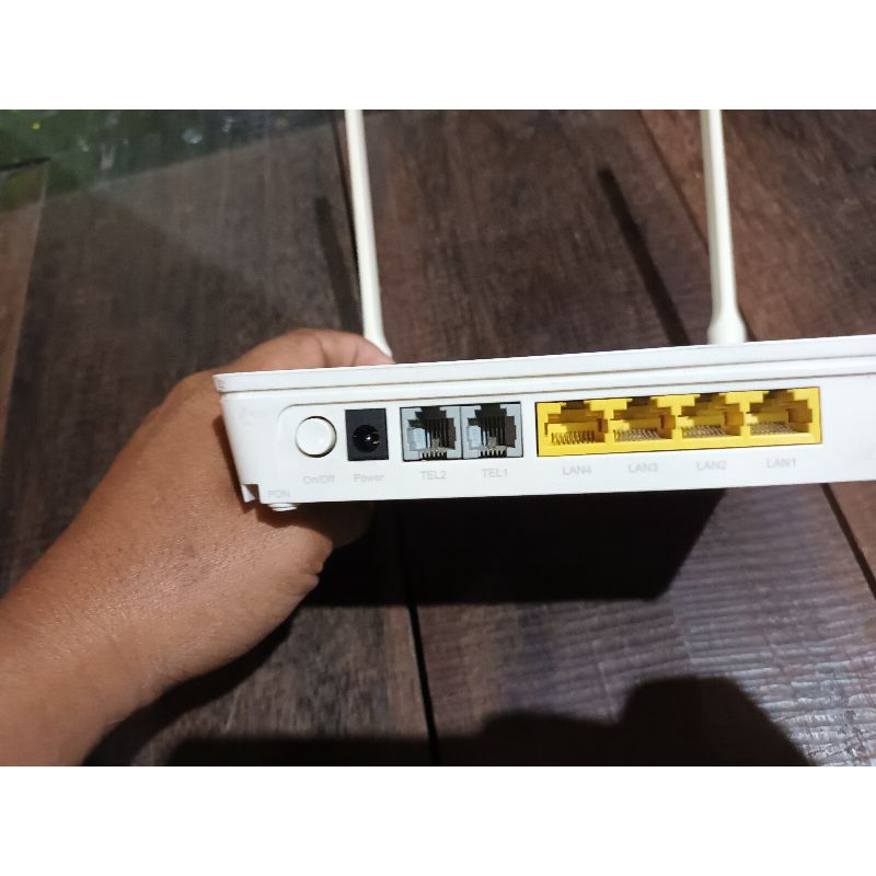 Jual Modem Huawai GPON | Shopee Indonesia
