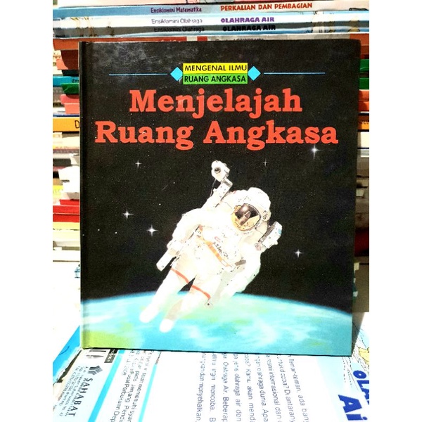 Jual buku mengenal ilmu-menjelajah ruang angkasa | Shopee Indonesia