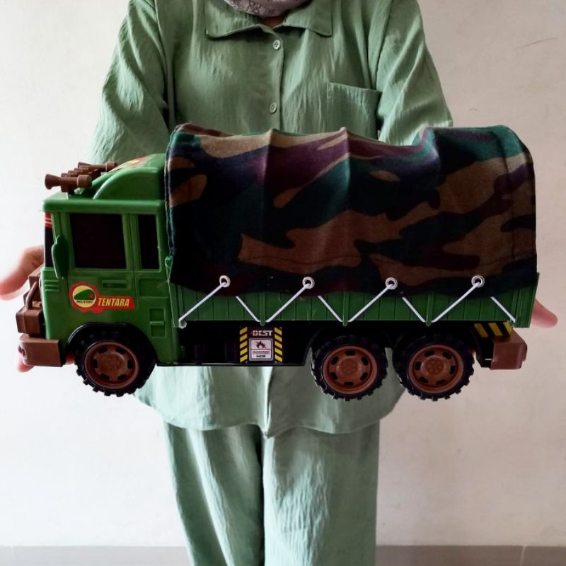 Jual Mainan Truk Tronton Militer - Mobil Truck Angkut Personil Army ...