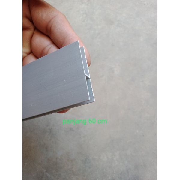 Jual Rel kaca besar 4× 1 cm etalase | Shopee Indonesia