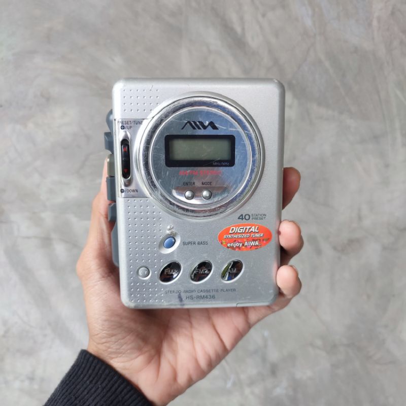 Jual Jual Pemutar Kaset Pita Walkman Aiwa HS-RM436 | Shopee Indonesia