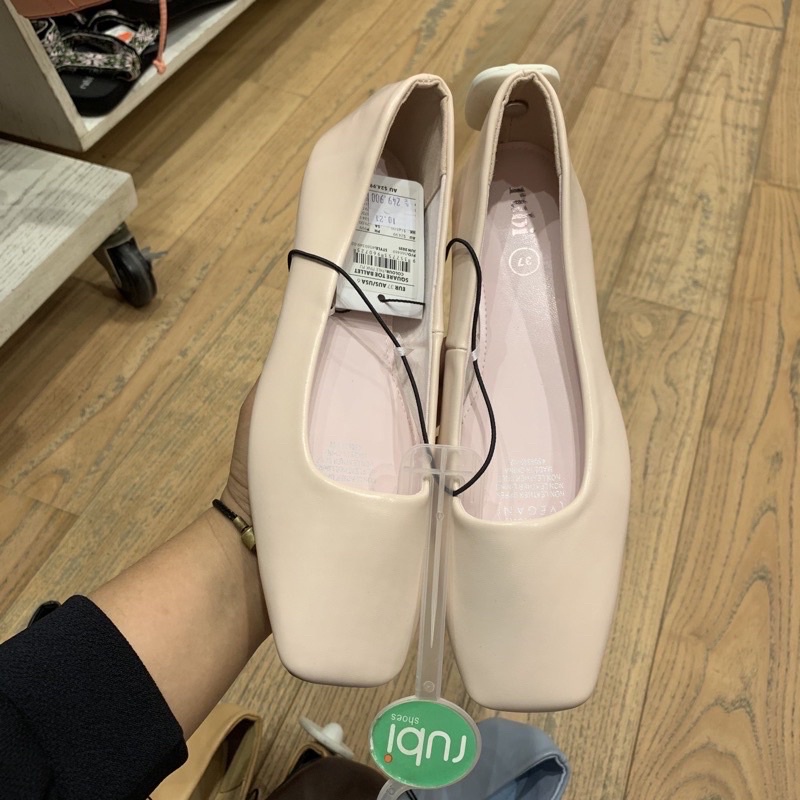 Jual rubi (dapat 2 sepatu) | Shopee Indonesia