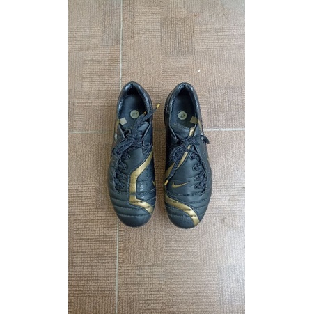Jual [SECOND] Sepatu Sepak Bola Nine Total 90 Supremacy Lea ORIGINAL ...