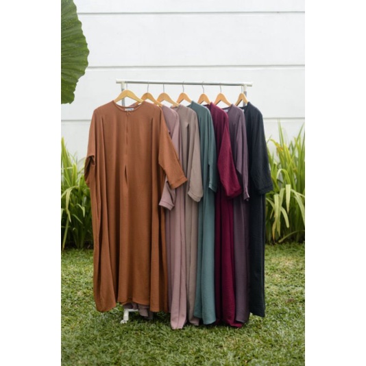 Jual IRISH ABAYA by CASSIE LABELS | ABAYA POLOS | Shopee Indonesia