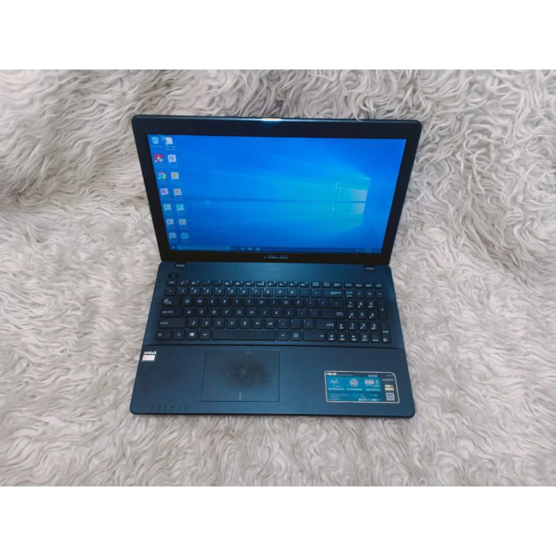 Jual Laptop Asus X552W Ram 4gb HDD 500gb AMD E1-6010 Siap pakai Di ...
