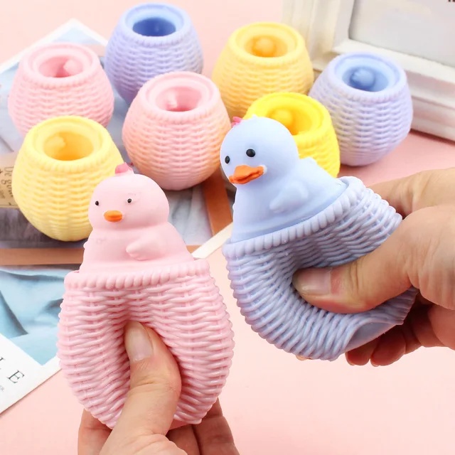 Jual Squishy Pop Up Chicken Basket Mainan Silikon Anak Bentuk Ayam di ...