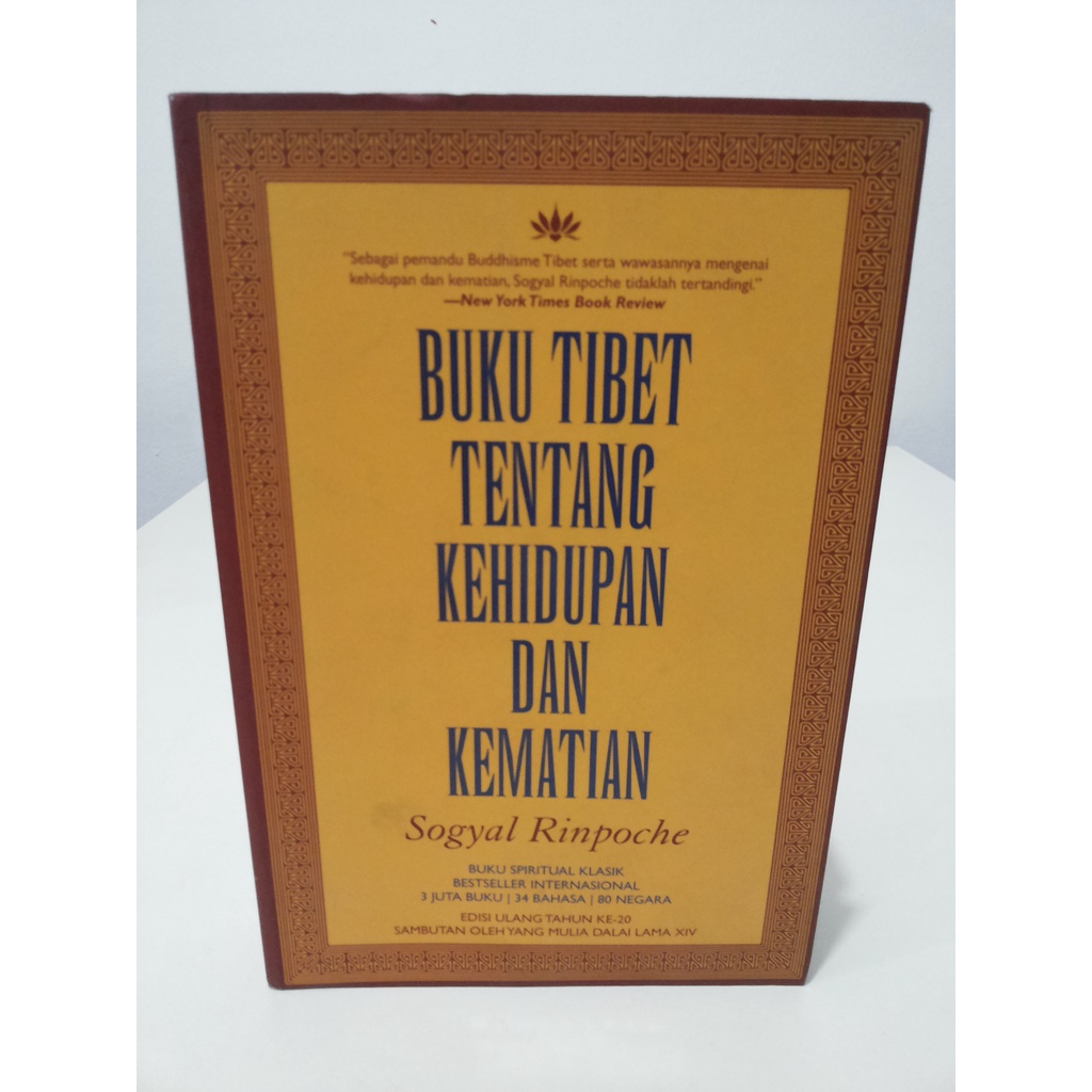 Jual Buku Buku Tibet Tentang Kehidupan dan Kematian --- Sogyal Rinpoche ...