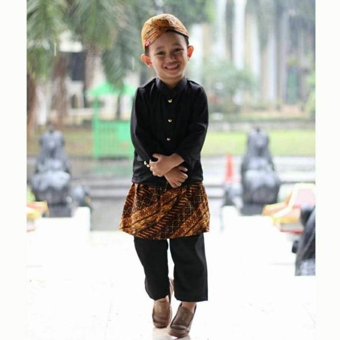 Jual Basofi Anak Premium Hitam / Baju Adat Anak Jawa Sunda / Beskap ... Jual Basofi Anak Premium Hitam / Baju Adat Anak Jawa Sunda / Beskap ...