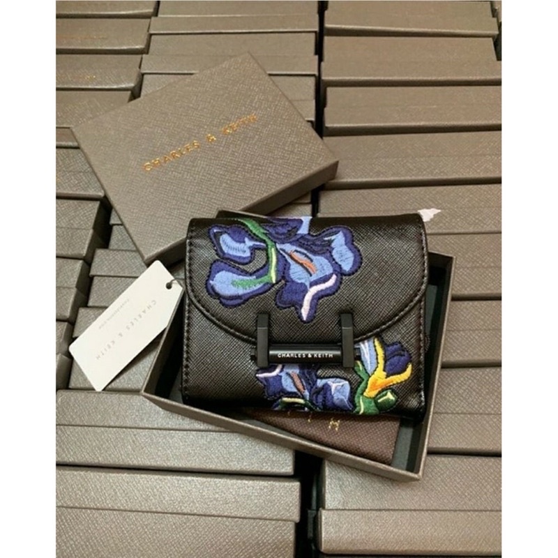 Jual ORIGINAL !! Charles&k3ith van gogh flower embroidered wallet ...