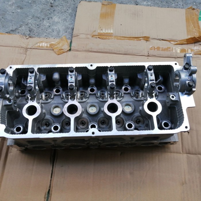 Jual Cylinder Head Suzuki APV Futura Injeksi Baleno Old | Shopee Indonesia